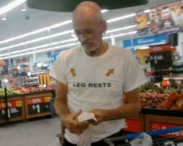 11 Seniors Wearing Funny T-Shirts That Will Make You Laugh.