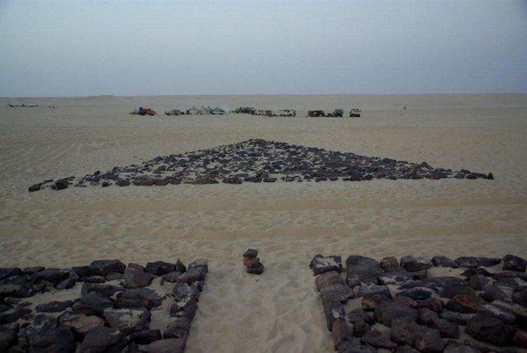 UTA Flight 772 Memorial Site Constructed to Honor Victims